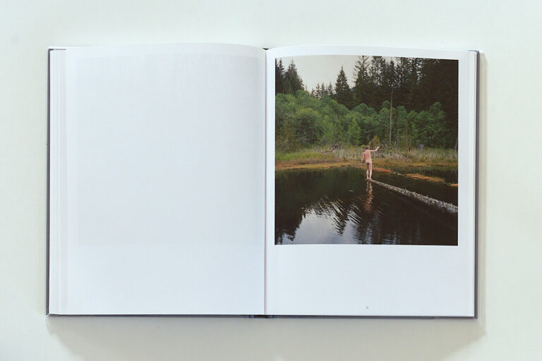 Scrublands, par Antoine Bruy - Par les yeux de la coccinelle